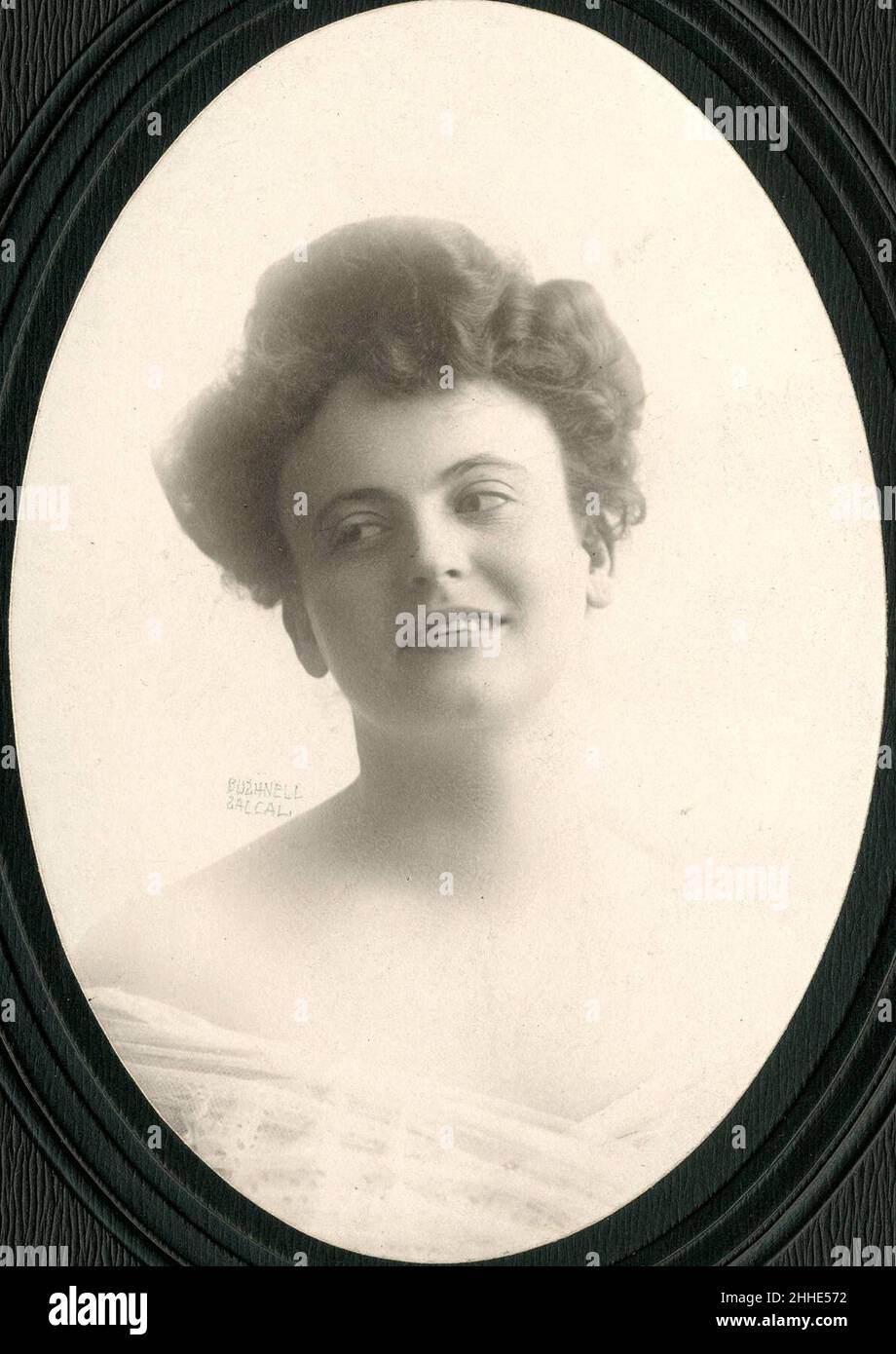 Stage actress Florence Bell Stock Photo - Alamy