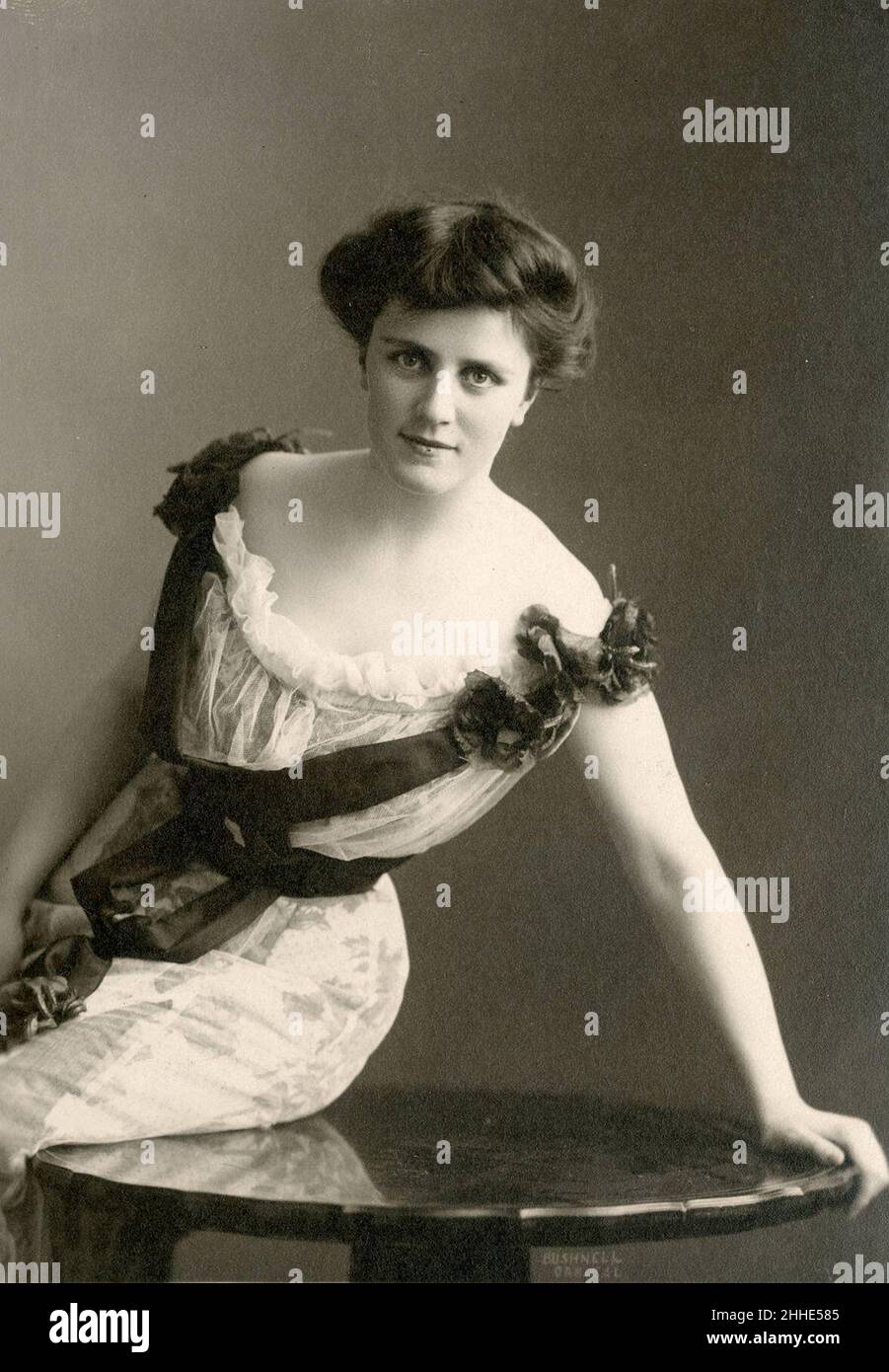 Stage actress Katharine Gilman Stock Photo - Alamy