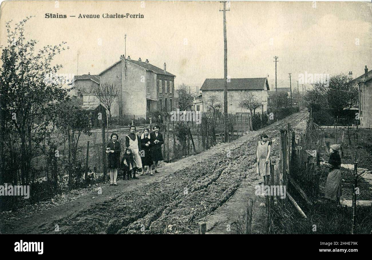 STAINS - Avenue Charles Perrin Stock Photo - Alamy