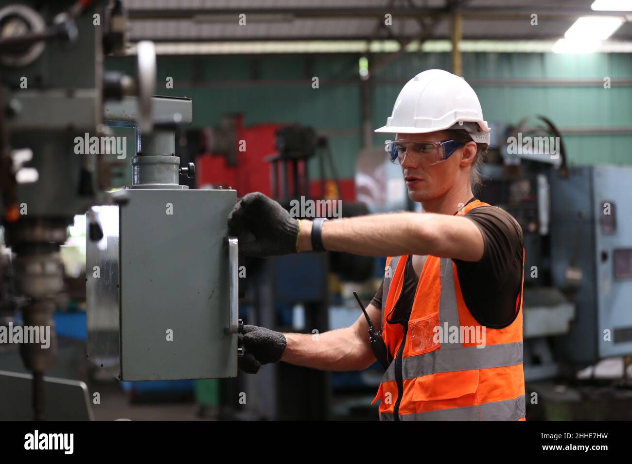 Mechanical maintenance engineer repair and restart of production ...