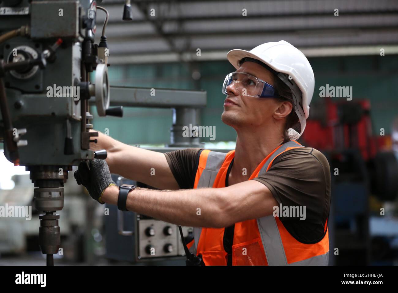 Mechanical maintenance engineer repair and restart of production ...