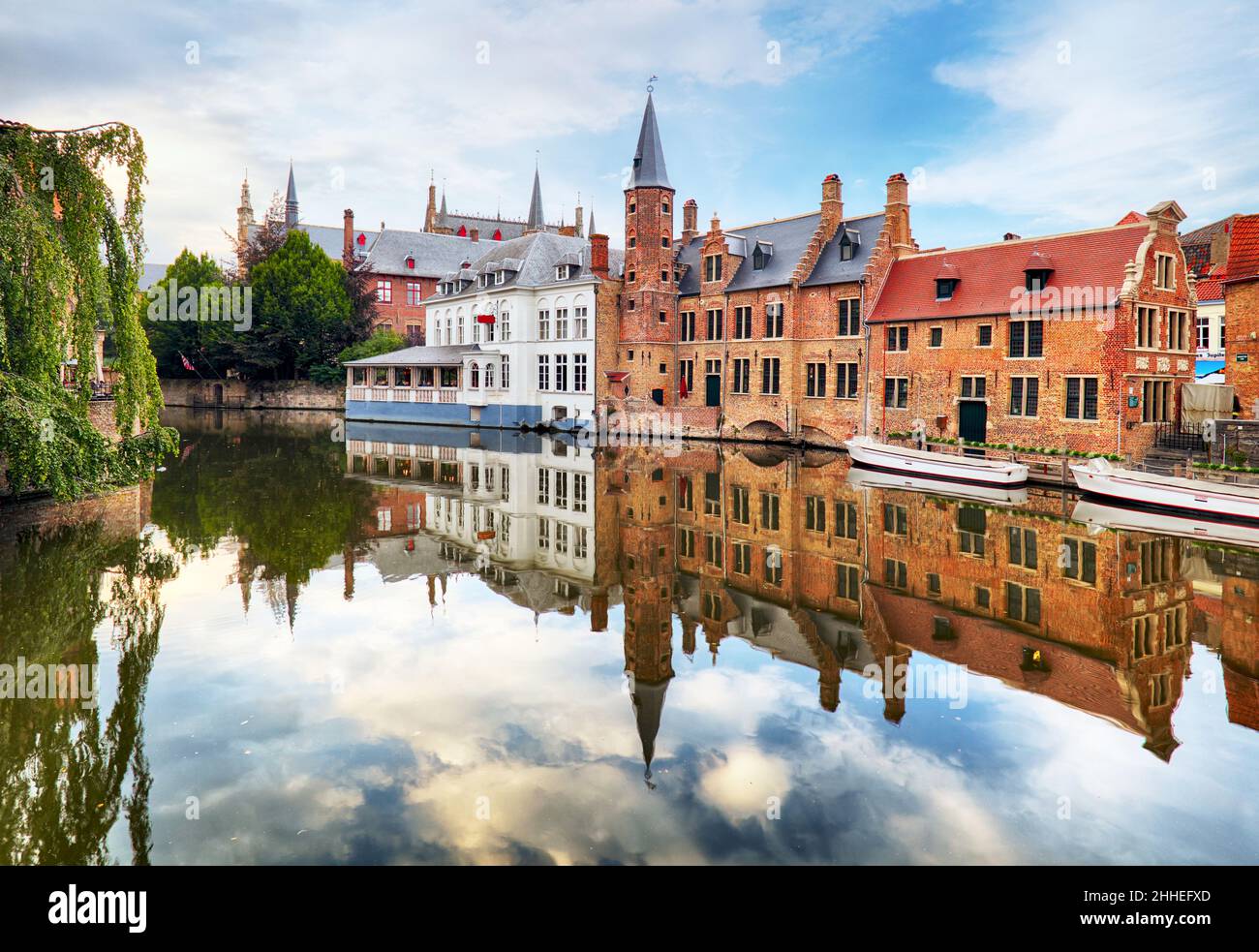 Bruges - Traditional city canals in the historical medieval. Belgium ...
