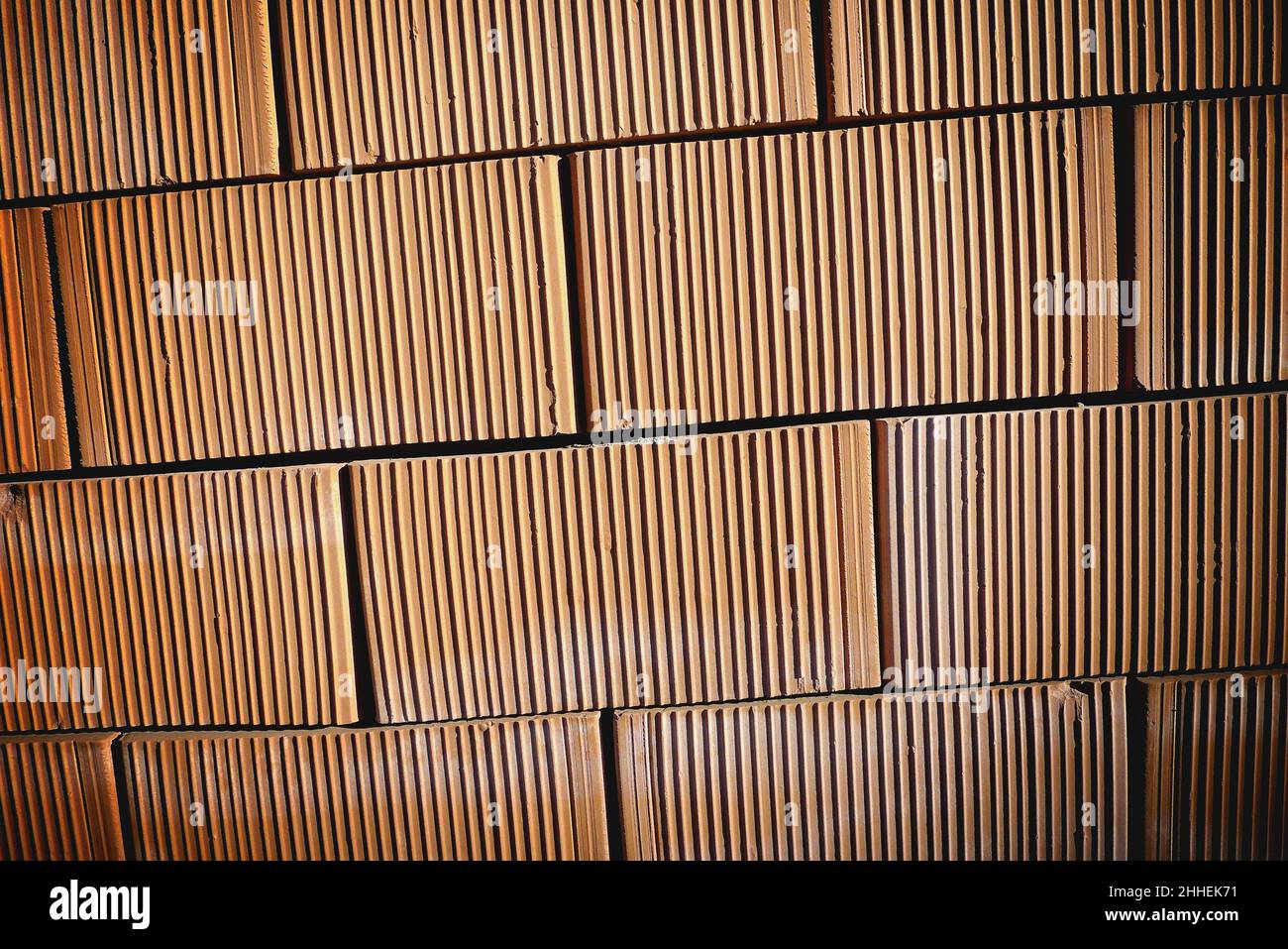 Distorted brick wall hi-res stock photography and images - Alamy