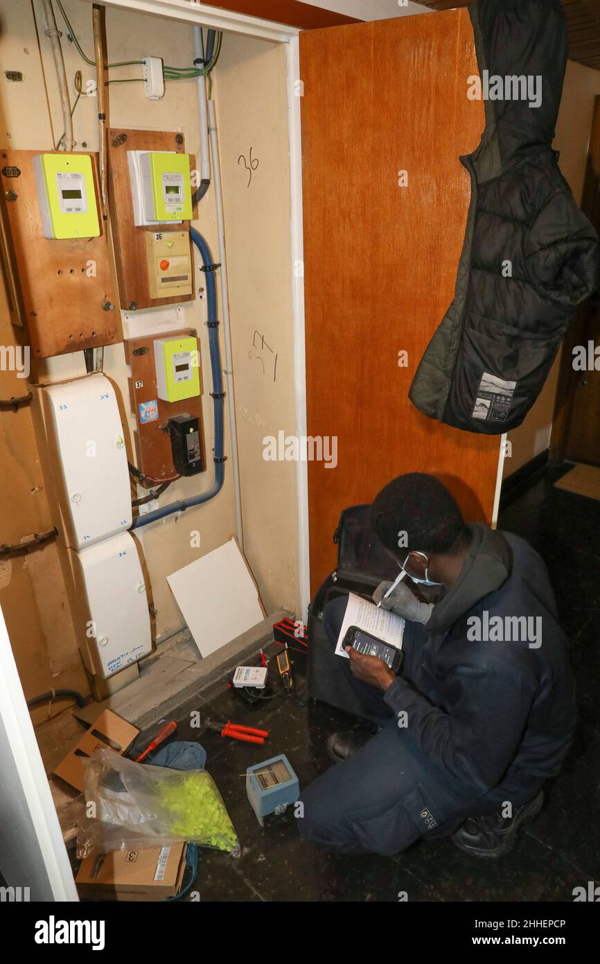 LINKY SMART ELECTRICITY METER ROLL OUT Stock Photo - Alamy