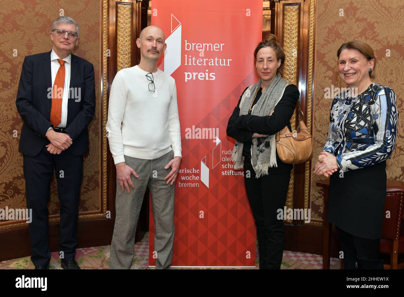 Bremen, Germany. 24th Jan, 2022. Author Judith Hermann (2nd from right ...