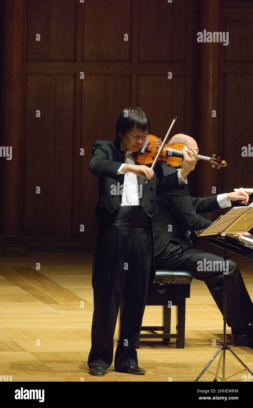 South Korean Violinist Dong-Suk Kang accompanied by pianist Gordon Back ...