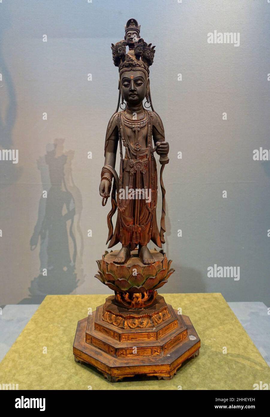 Standing Eleven-faced Kannon Bosatsu (Ekadasamukha), China, Tang ...