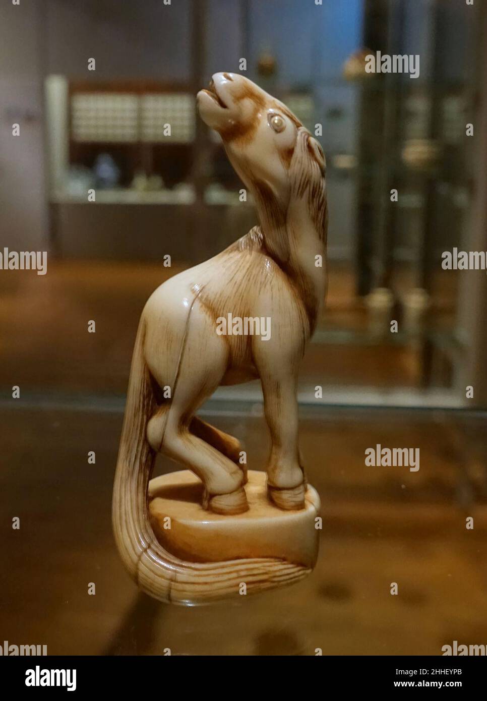 Netsuke vintage hi-res stock photography and images - Alamy