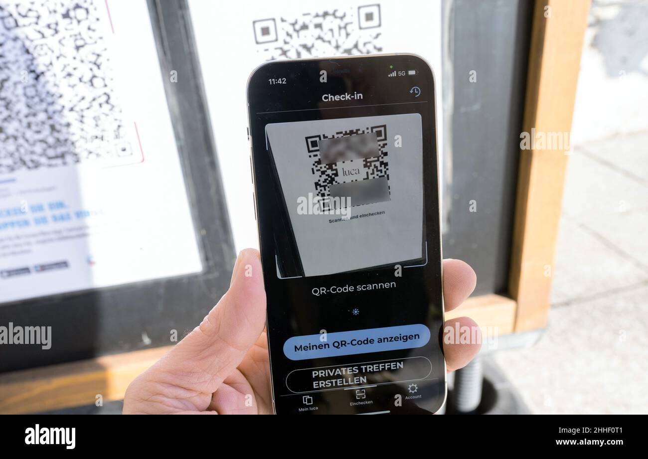 Lucca app hi-res stock photography and images - Alamy