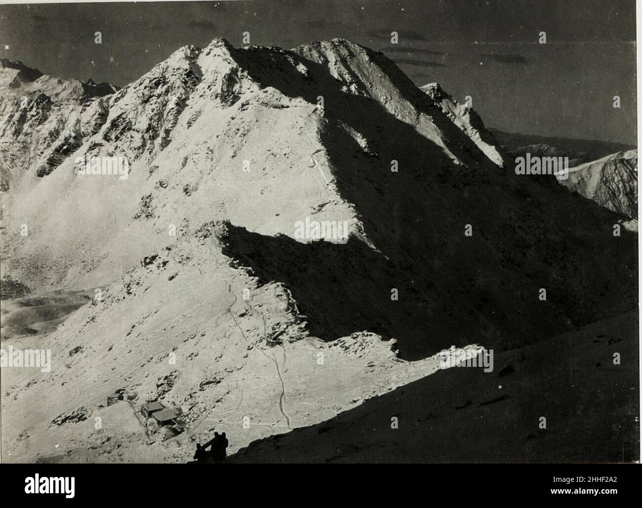 Standpunkt Redival, Laghetti I. und II, mit Valbiolospitze Stock Photo ...