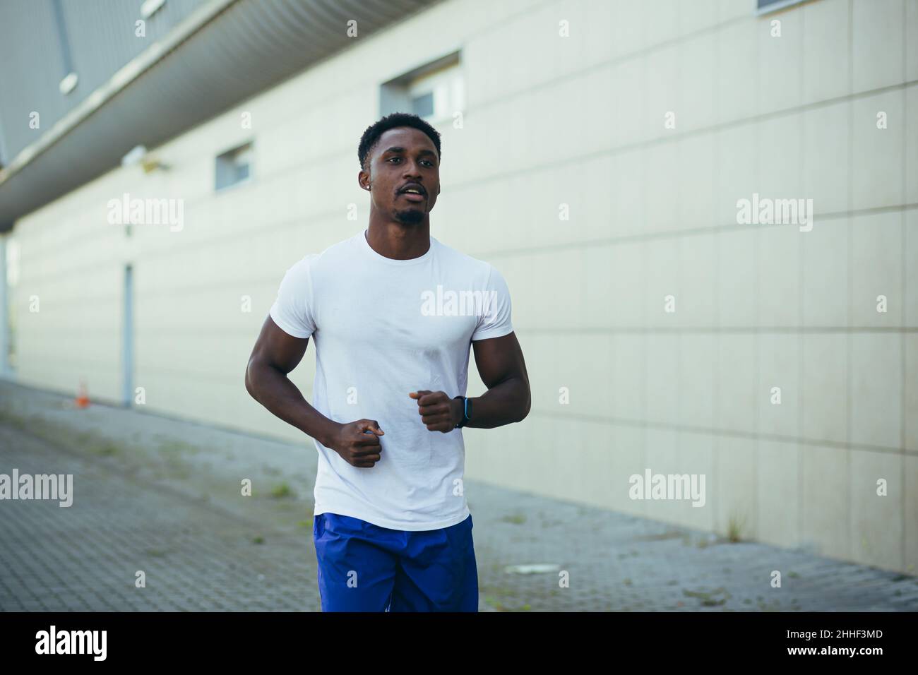 South africa stadium standing hi-res stock photography and images - Alamy