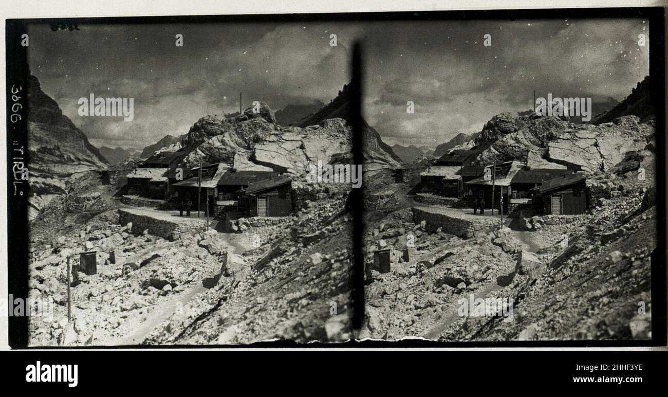 Standpunkt Zinnenplateau, Das Kampfgruppenkommando Stock Photo - Alamy