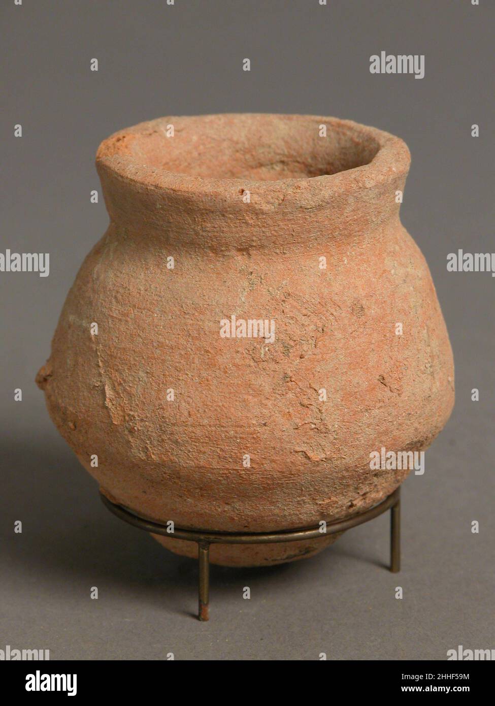 Coptic period pottery hi-res stock photography and images - Alamy