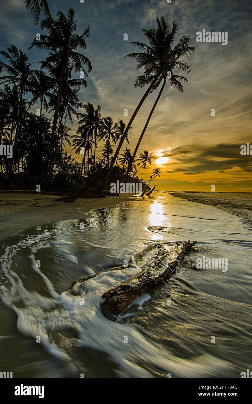 Pui beach hi-res stock photography and images - Alamy