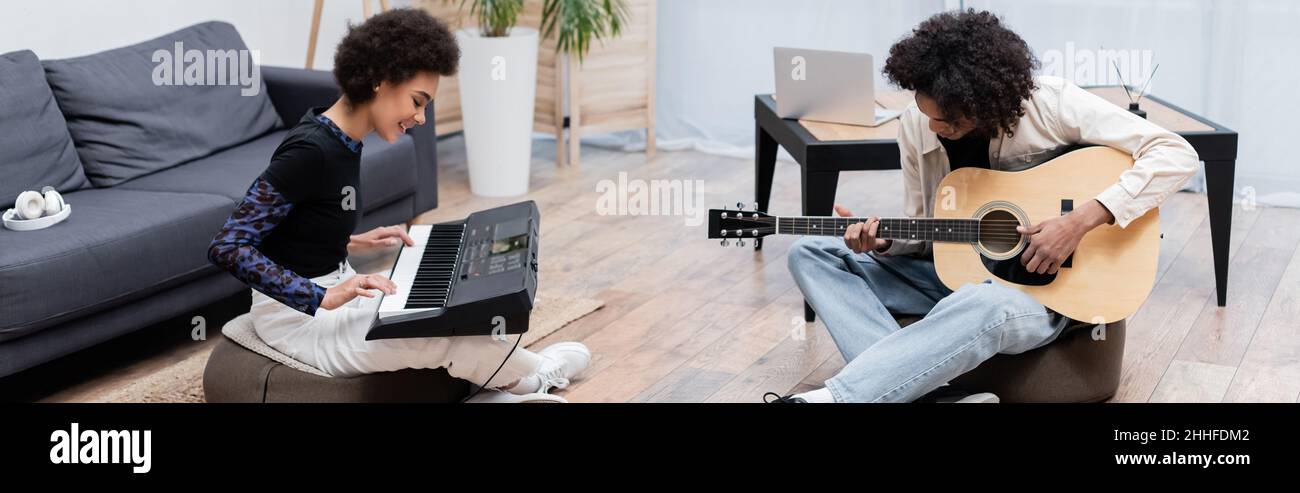 Couple playing musical instruments hi-res stock photography and images ...