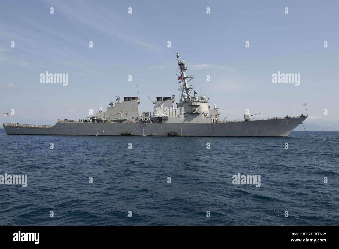 Starboard beam view of USS Donald Cook (DDG-75) anchored in Corfu ...