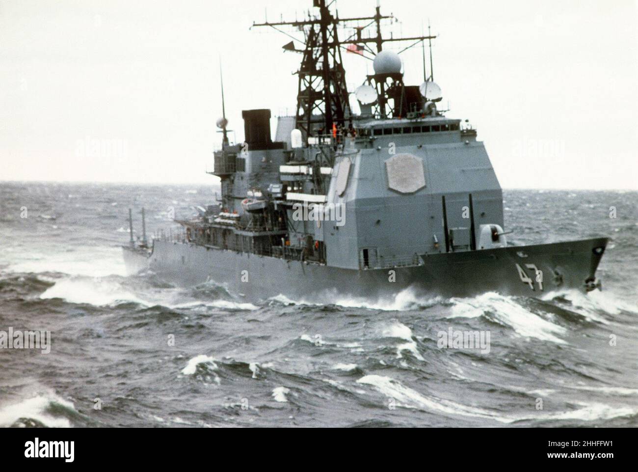 Uss ticonderoga cg 47 hi-res stock photography and images - Alamy