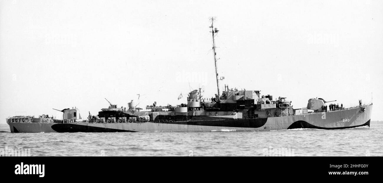 Starboard view of USS O'Flaherty (DE-340), June 1944 Stock Photo - Alamy