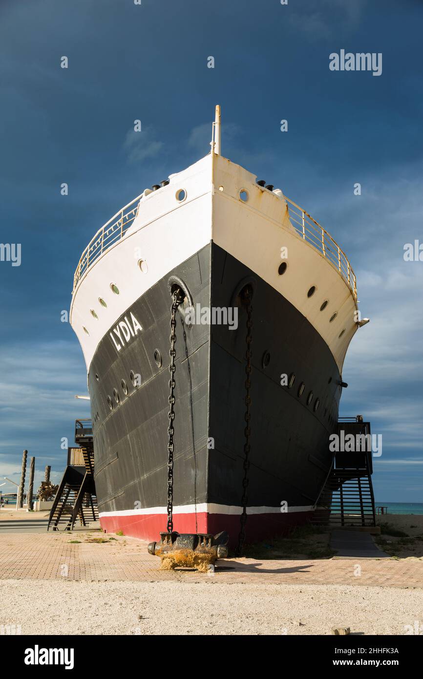 Beached cruise ship le lydia hi-res stock photography and images - Alamy