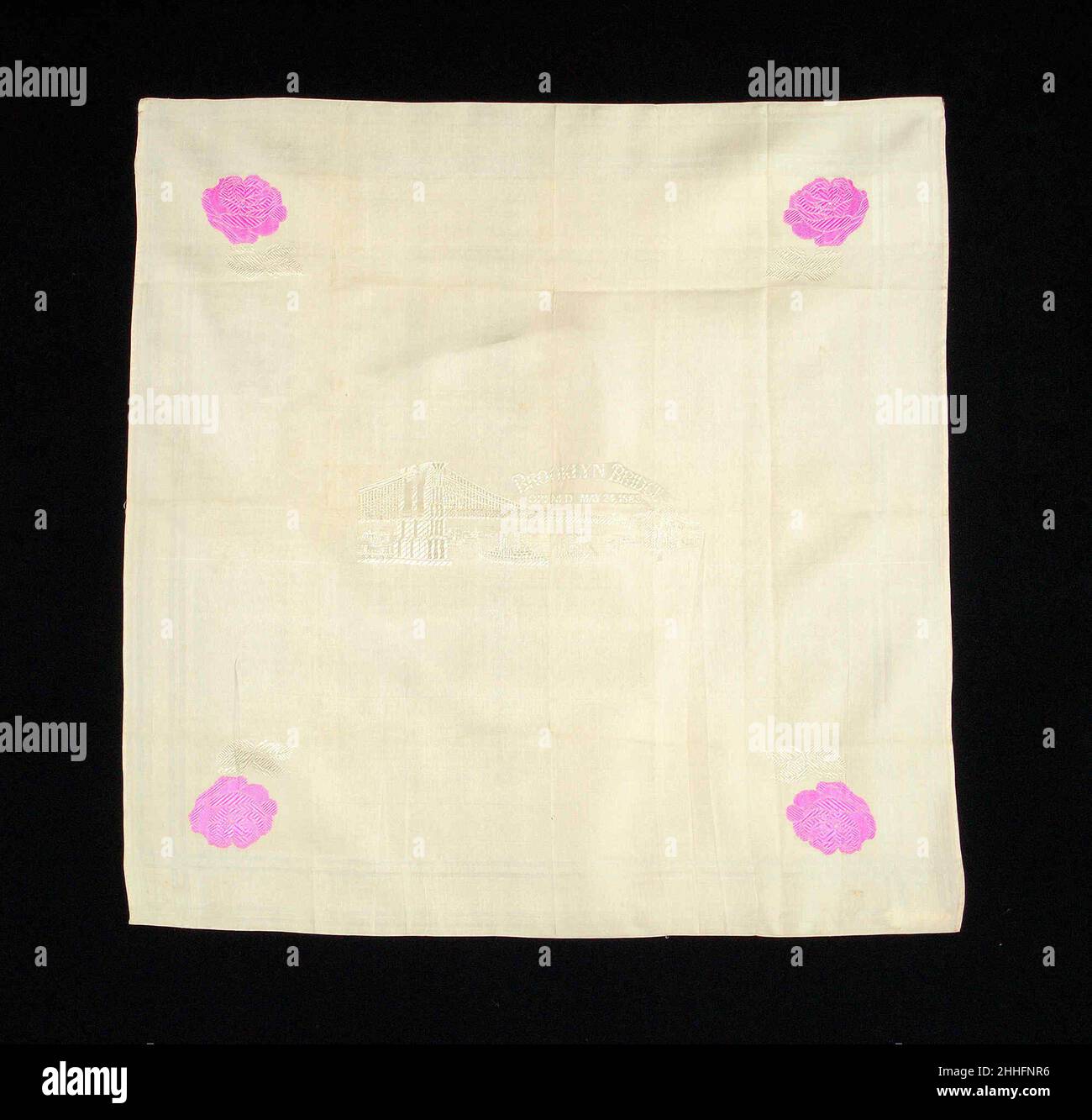 White handkerchief edge hi-res stock photography and images - Alamy