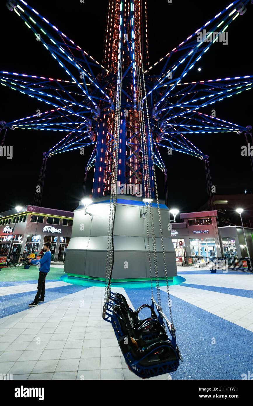 Orlando starflyer swing amusement park ride hi-res stock photography ...