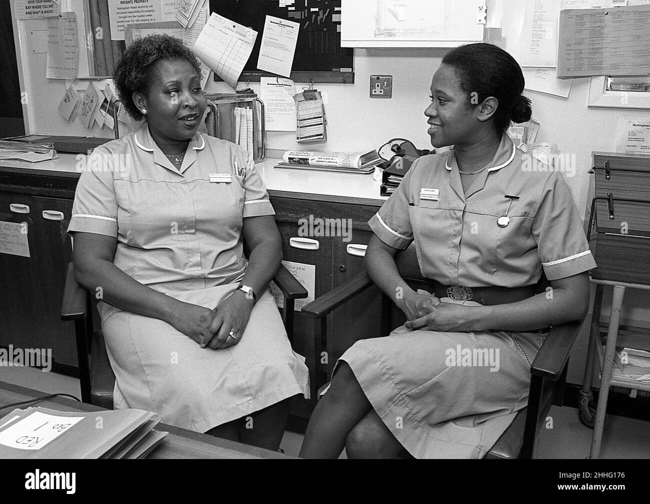 Nhs nurses uk hospital Black and White Stock Photos & Images - Alamy