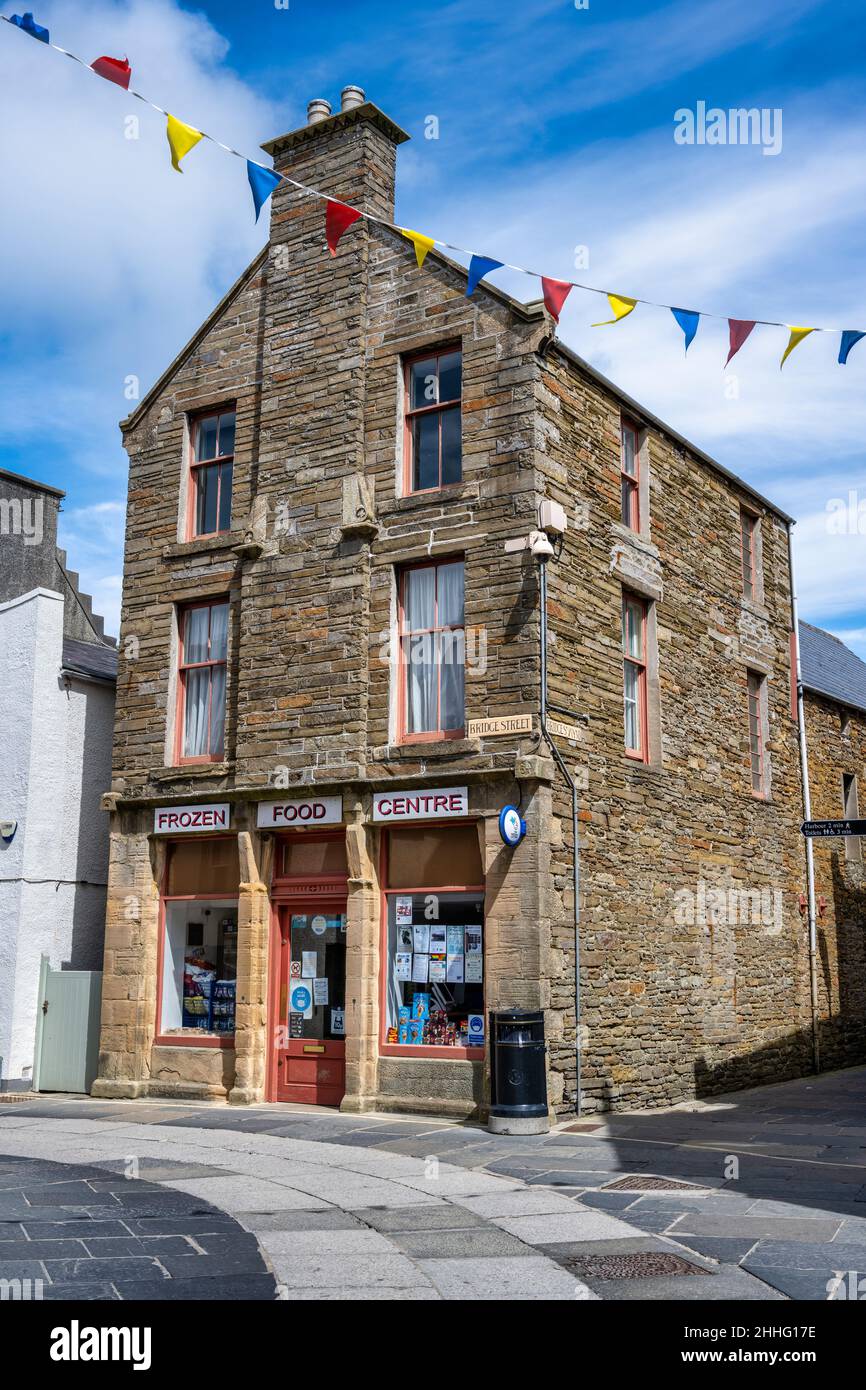 Victorian three-story buildings on corner of Bridge Street and Albert ...