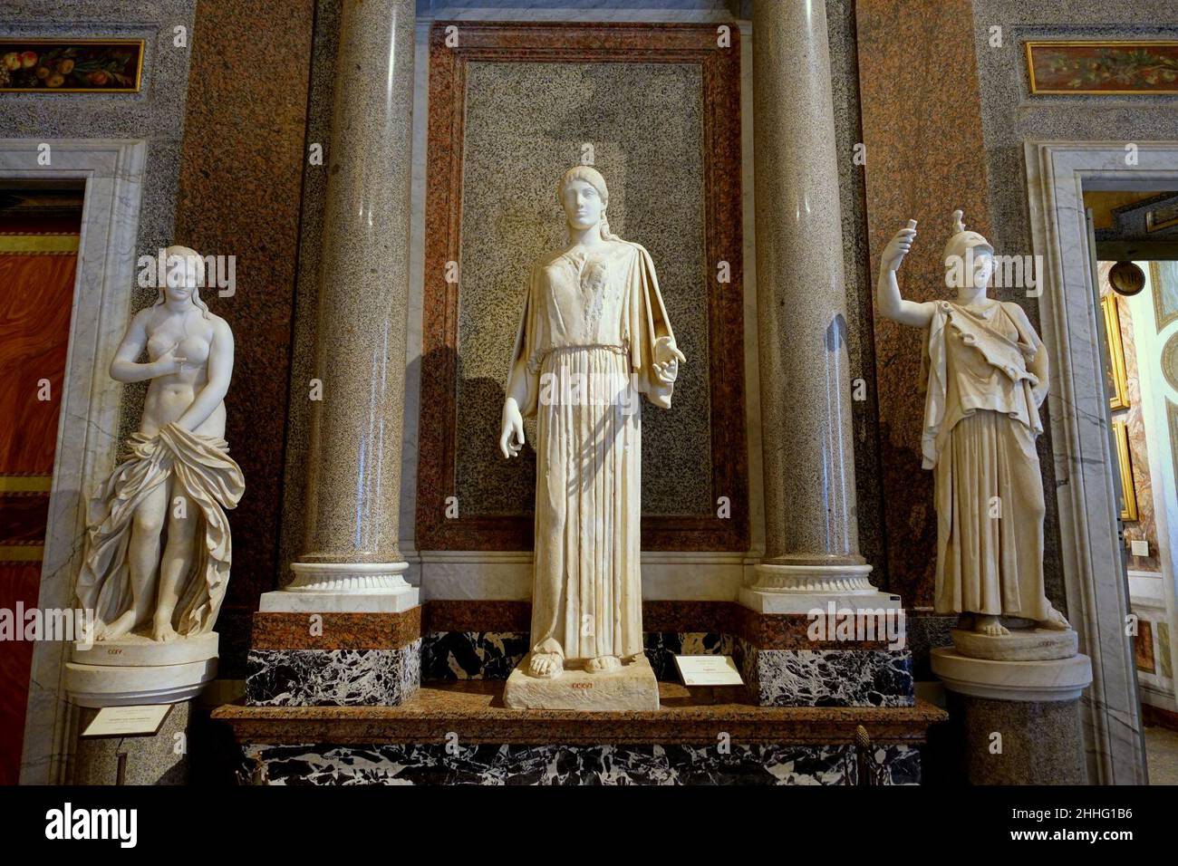 Statues in the Egyptian Room Stock Photo - Alamy