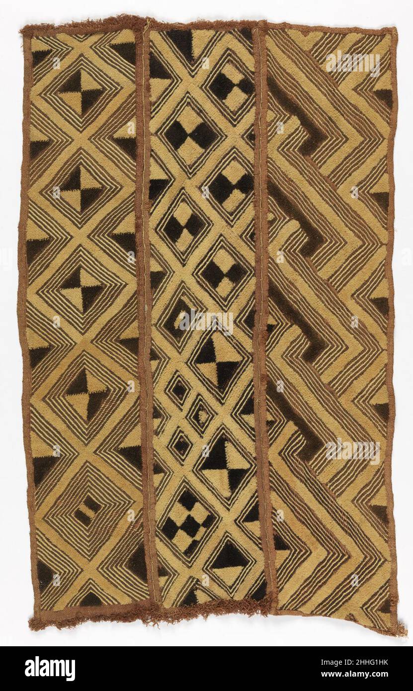 Status cloth hi-res stock photography and images - Alamy