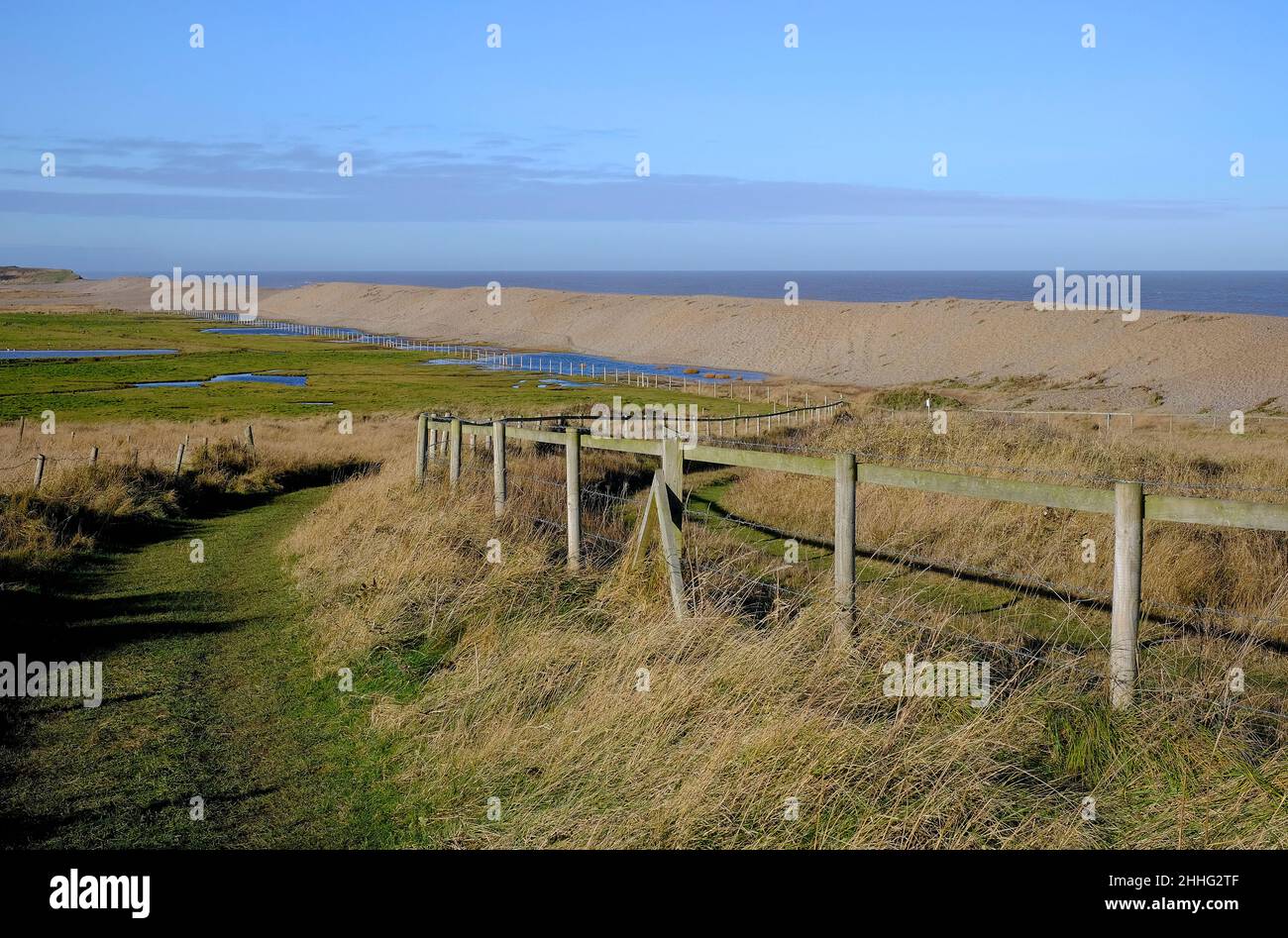 Norfolk coastal pathway hi-res stock photography and images - Alamy