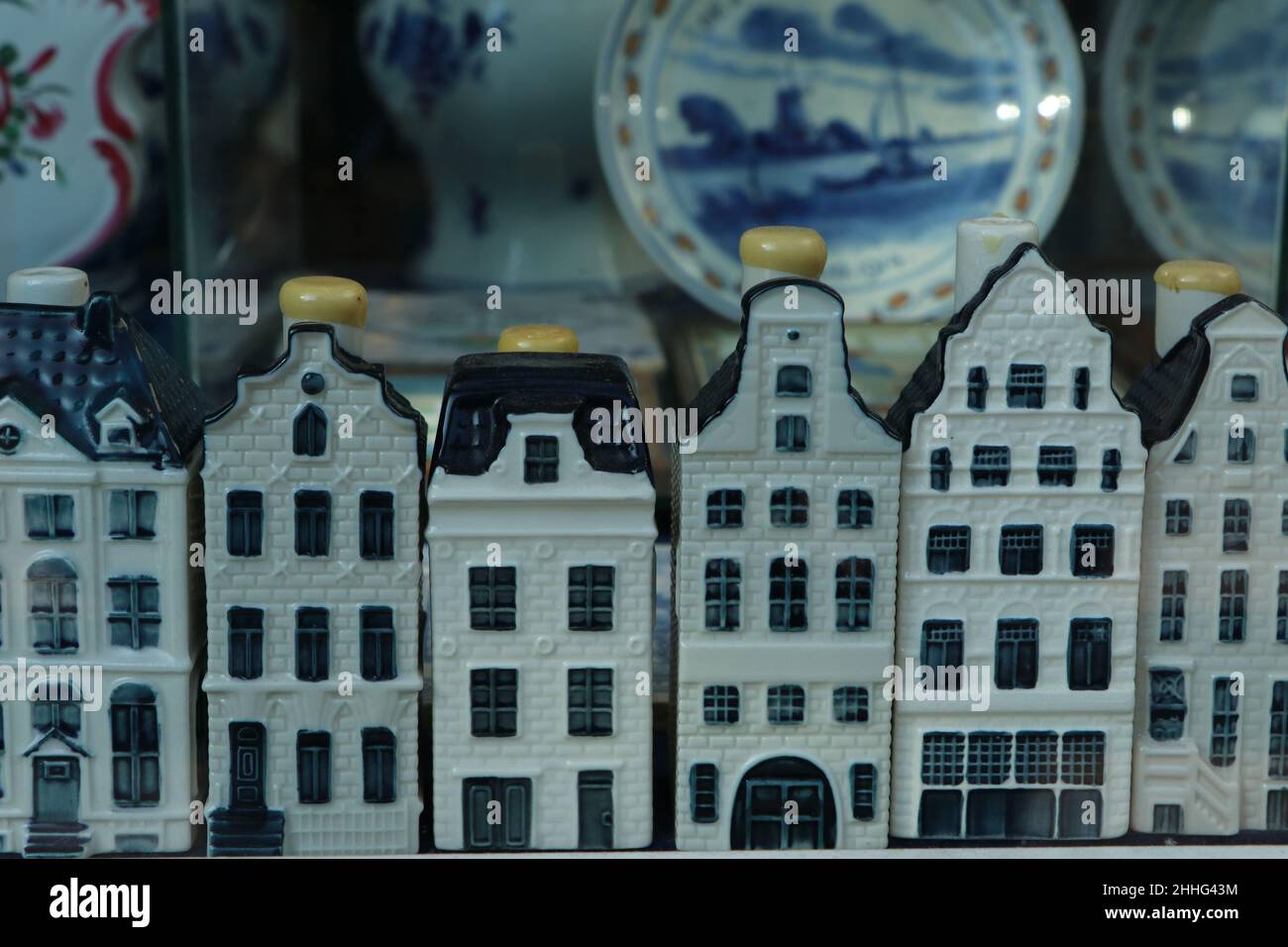 Collection of delft blue dutch klm miniature houses with other ...
