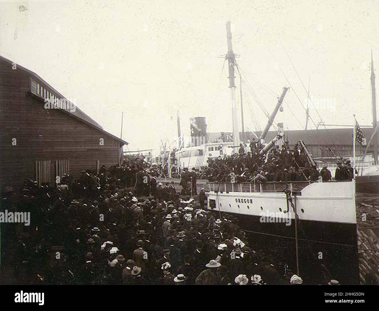 Steamship OREGON at dock, Seattle, Washington, ca 1900 (HESTER 313 ...