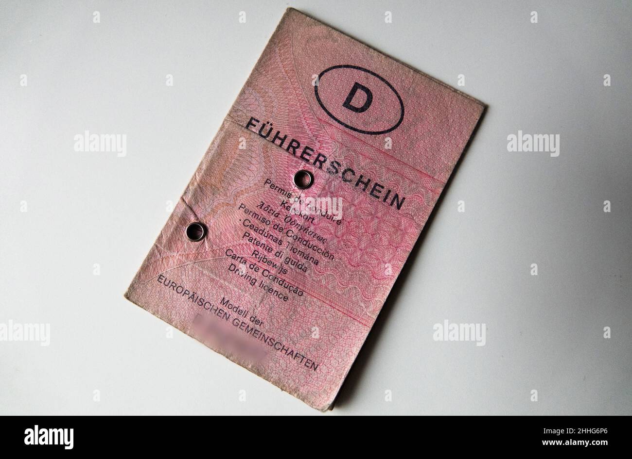 Drivers license number hi-res stock photography and images - Alamy