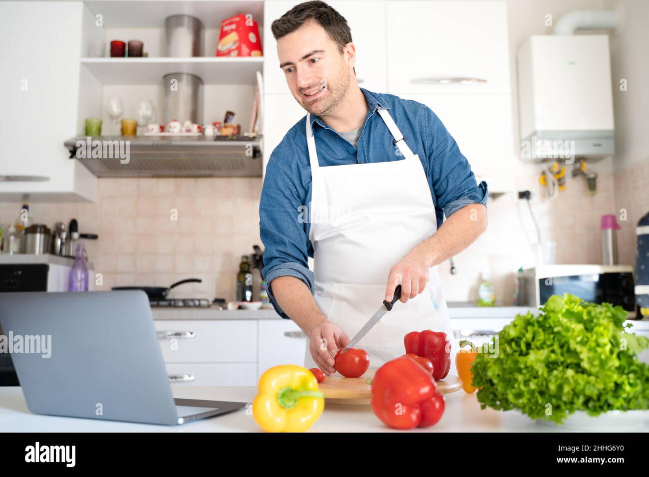 Online adult tutorial hi-res stock photography and images - Alamy
