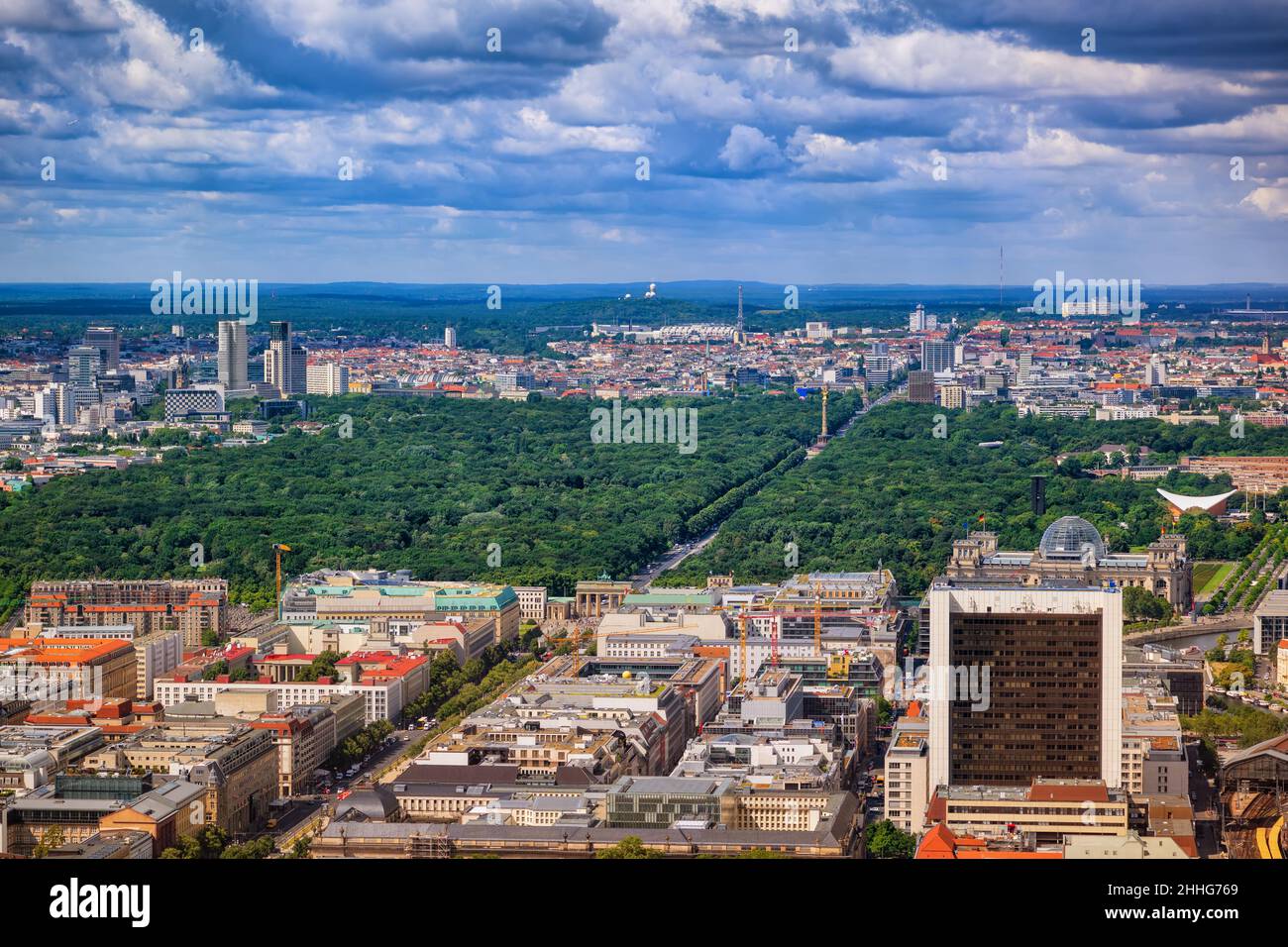 Berlin tiergarten aerial hi-res stock photography and images - Alamy