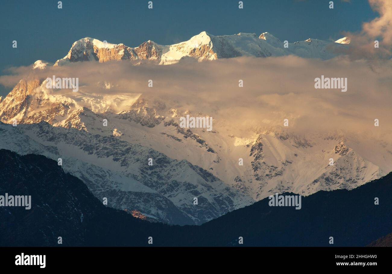 Mount Chaukhamba evening view, great Himalayan range, Uttarakhand India ...