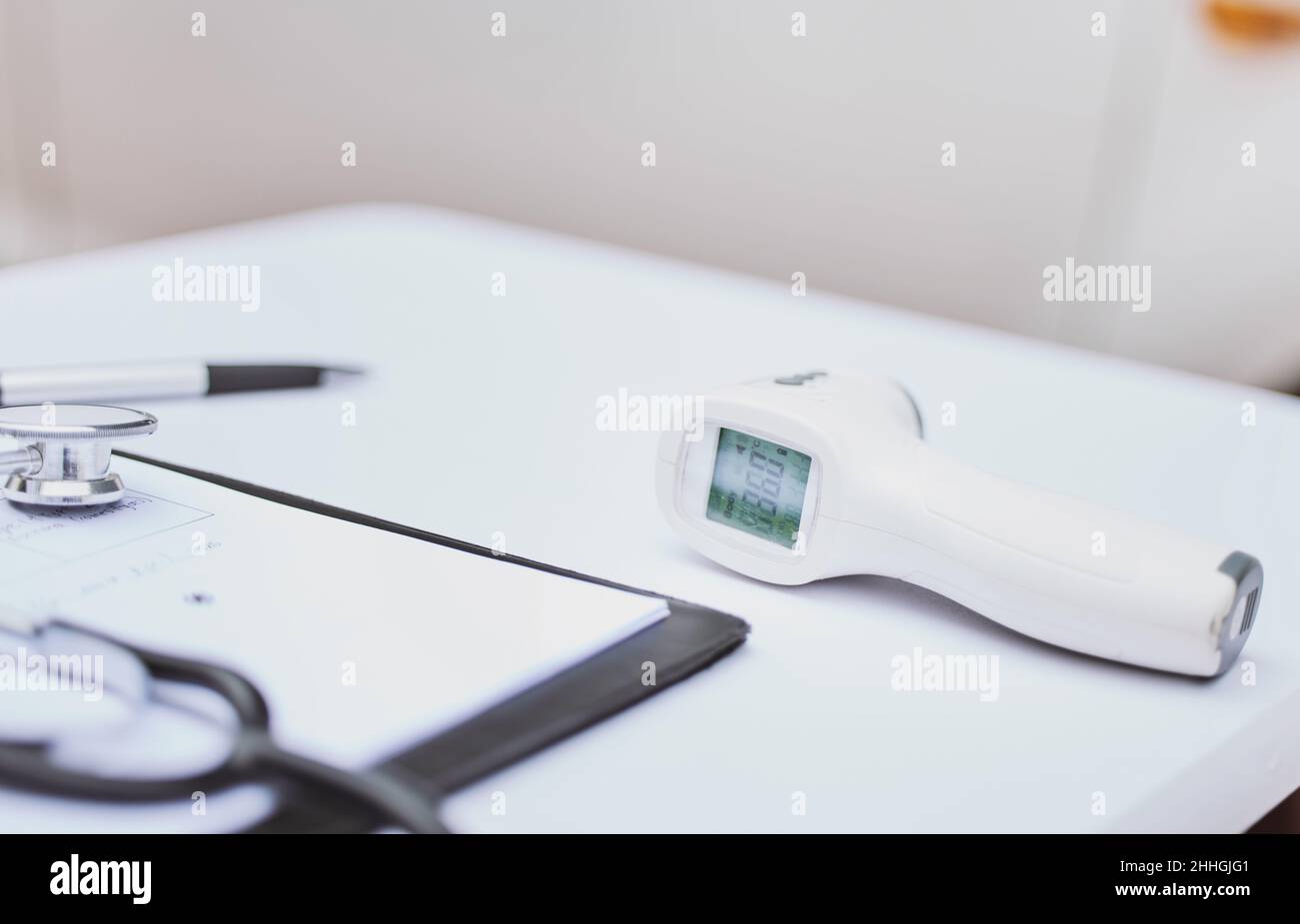 Set up another day hi-res stock photography and images - Alamy