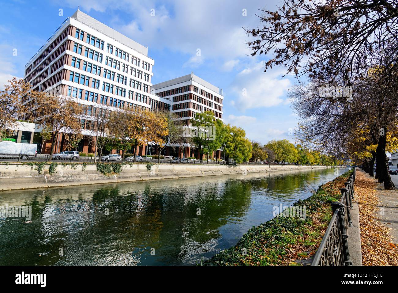 Bucharest new buildings hi-res stock photography and images - Alamy