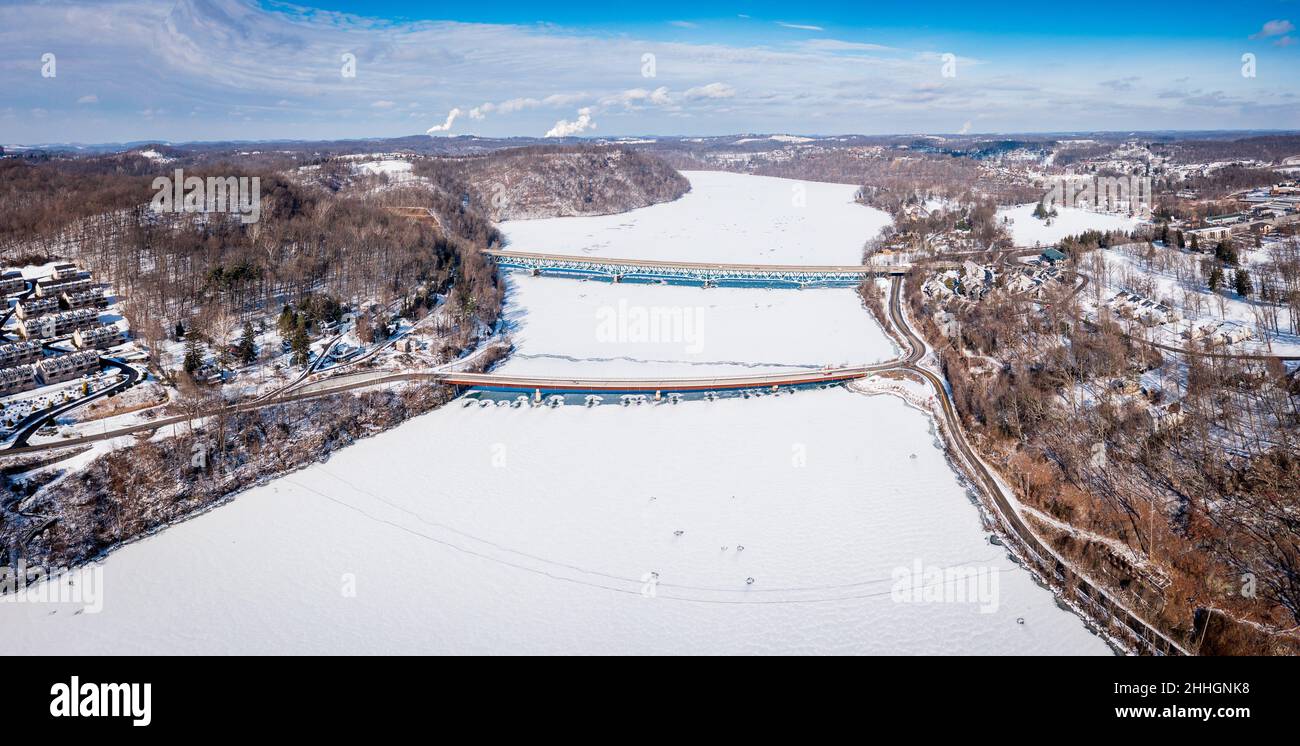 Cheat bridge hi-res stock photography and images - Alamy