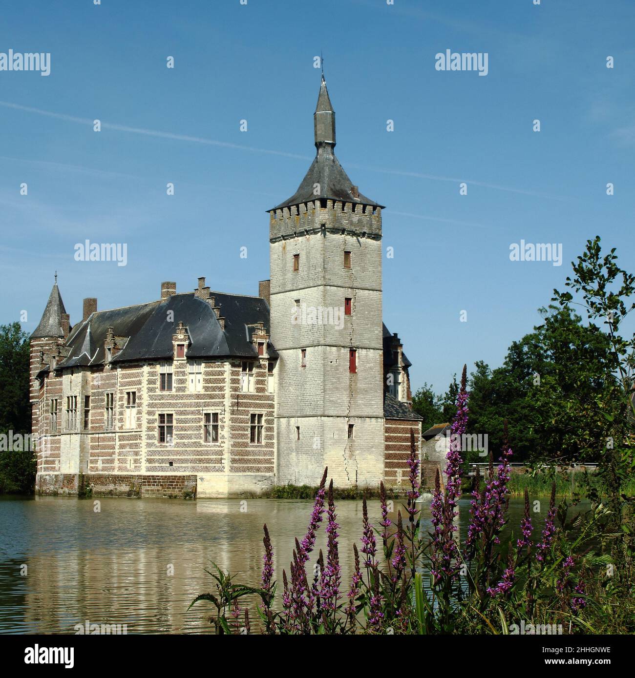 Kasteel van Horst. Horst Castle. A medieval moated castle in Sint ...