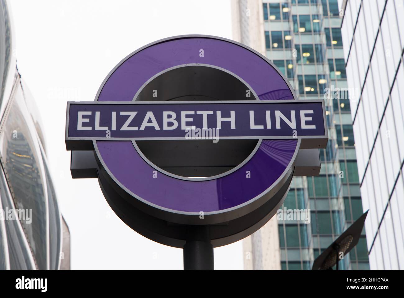 Elizabeth line hi-res stock photography and images - Alamy