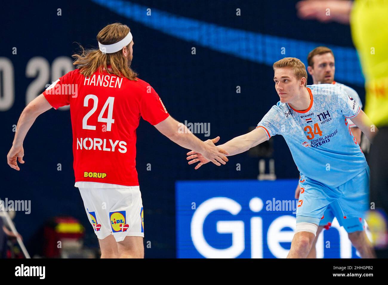 Tom jansen handball hi-res stock photography and images - Alamy