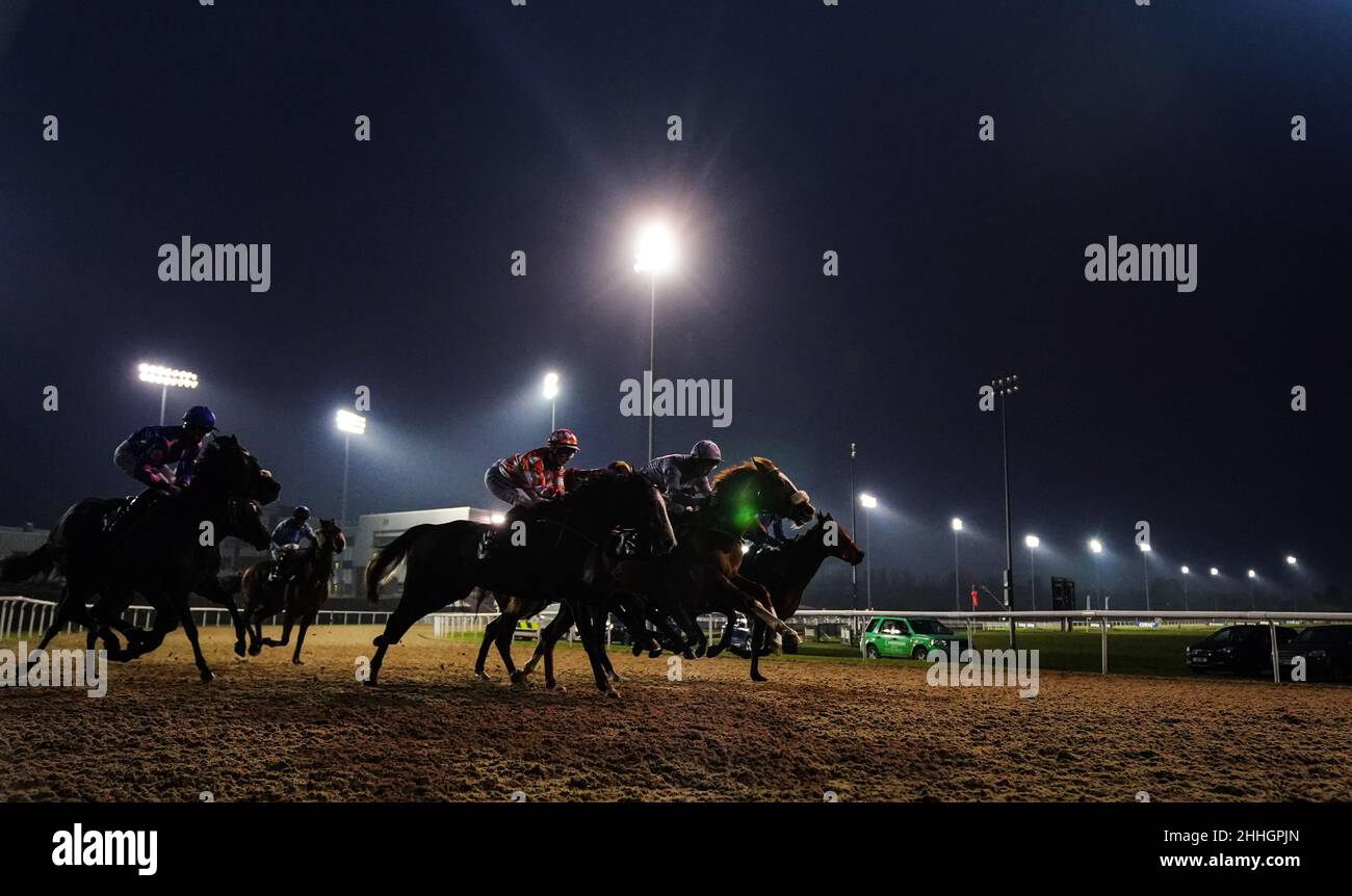 Wolverhampton racecourse 2022 hi-res stock photography and images - Alamy