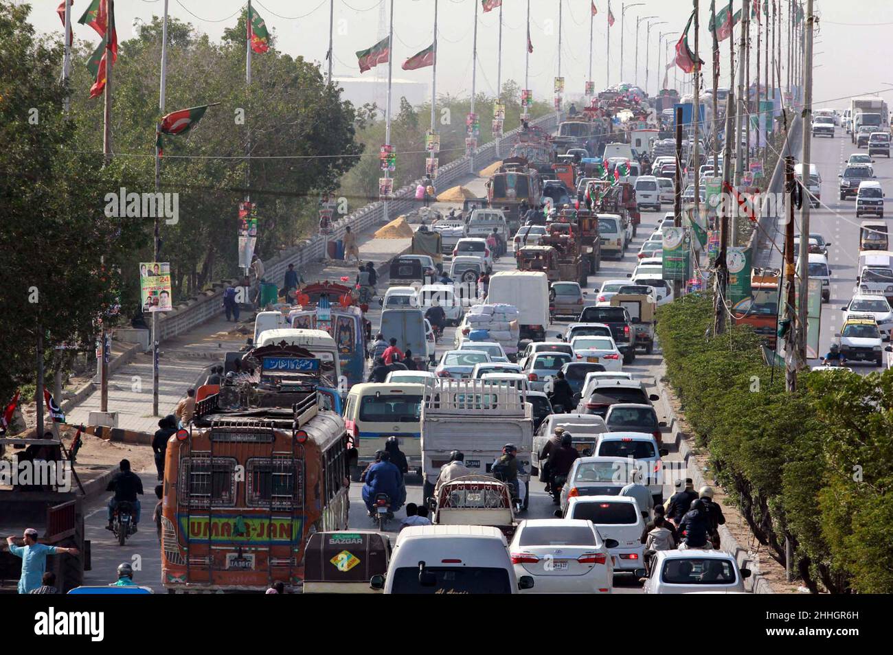 Tractor traffic jam hi-res stock photography and images - Alamy
