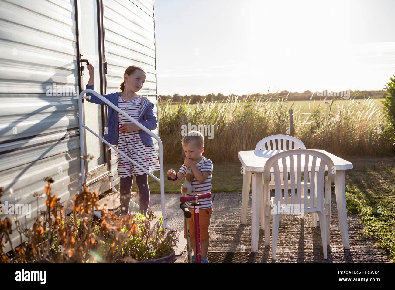 Family caravan holidays hi-res stock photography and images - Alamy