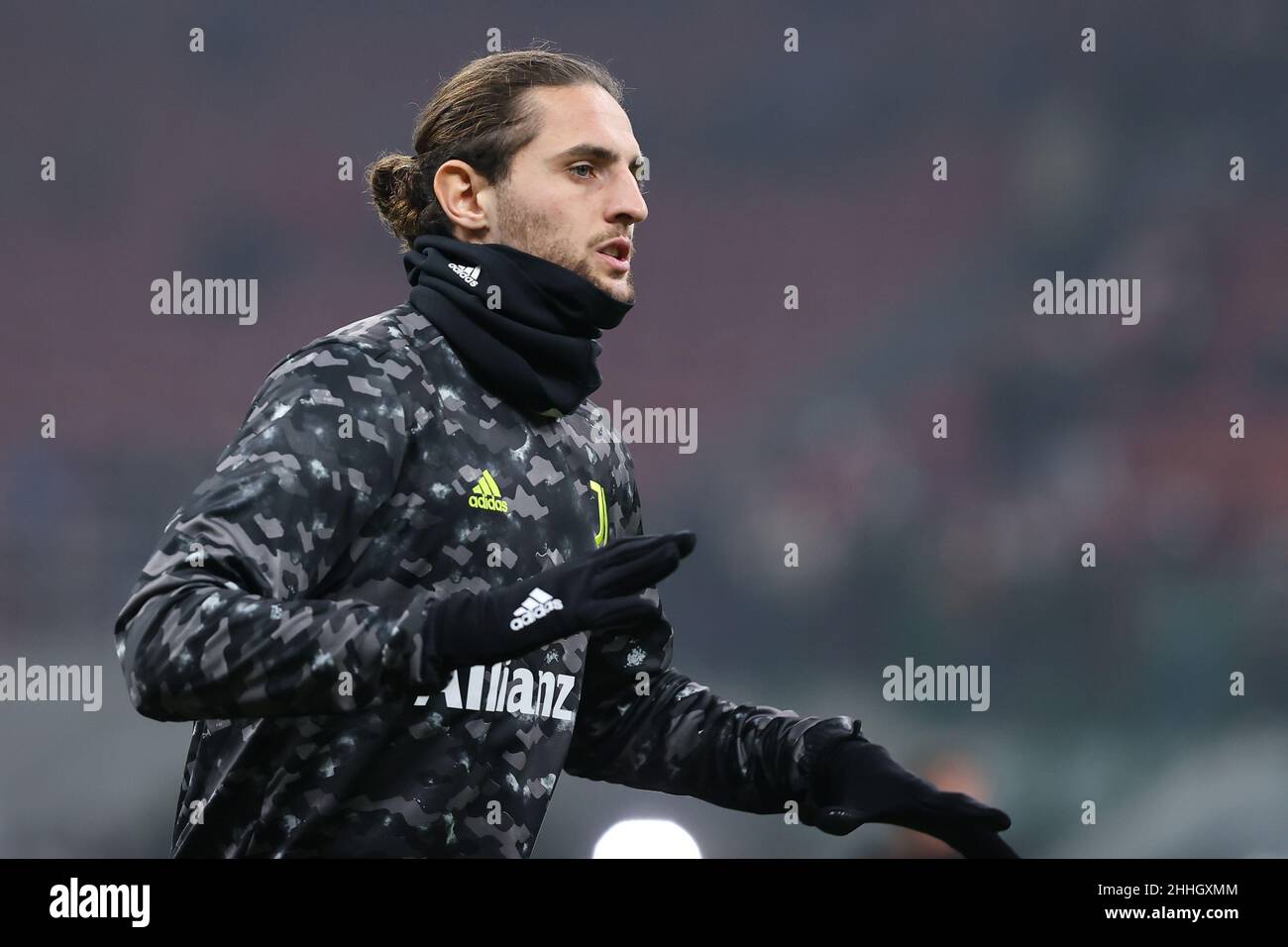 Adrien Rabiot of Juventus FC warms up during the Serie A 2021/22 ...