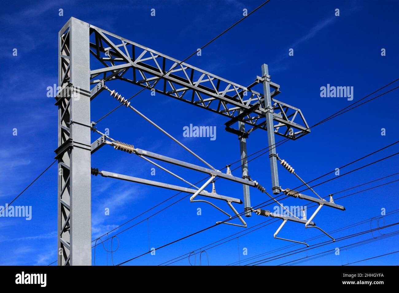 Overhead line equipment hi-res stock photography and images - Alamy