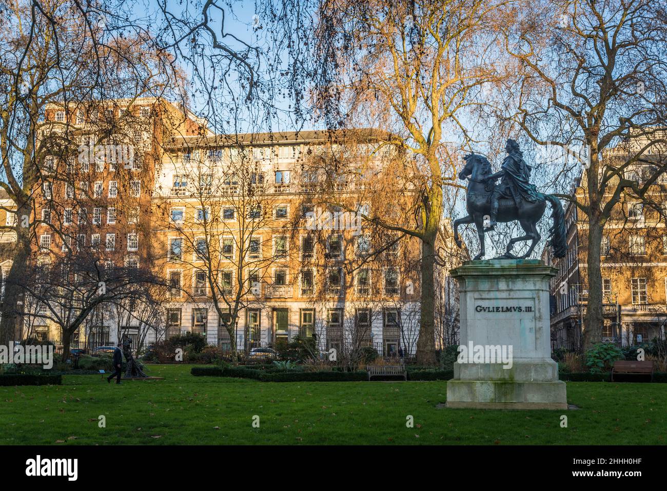 Equestrian statue of William III by John Bacon Junior stands in St ...