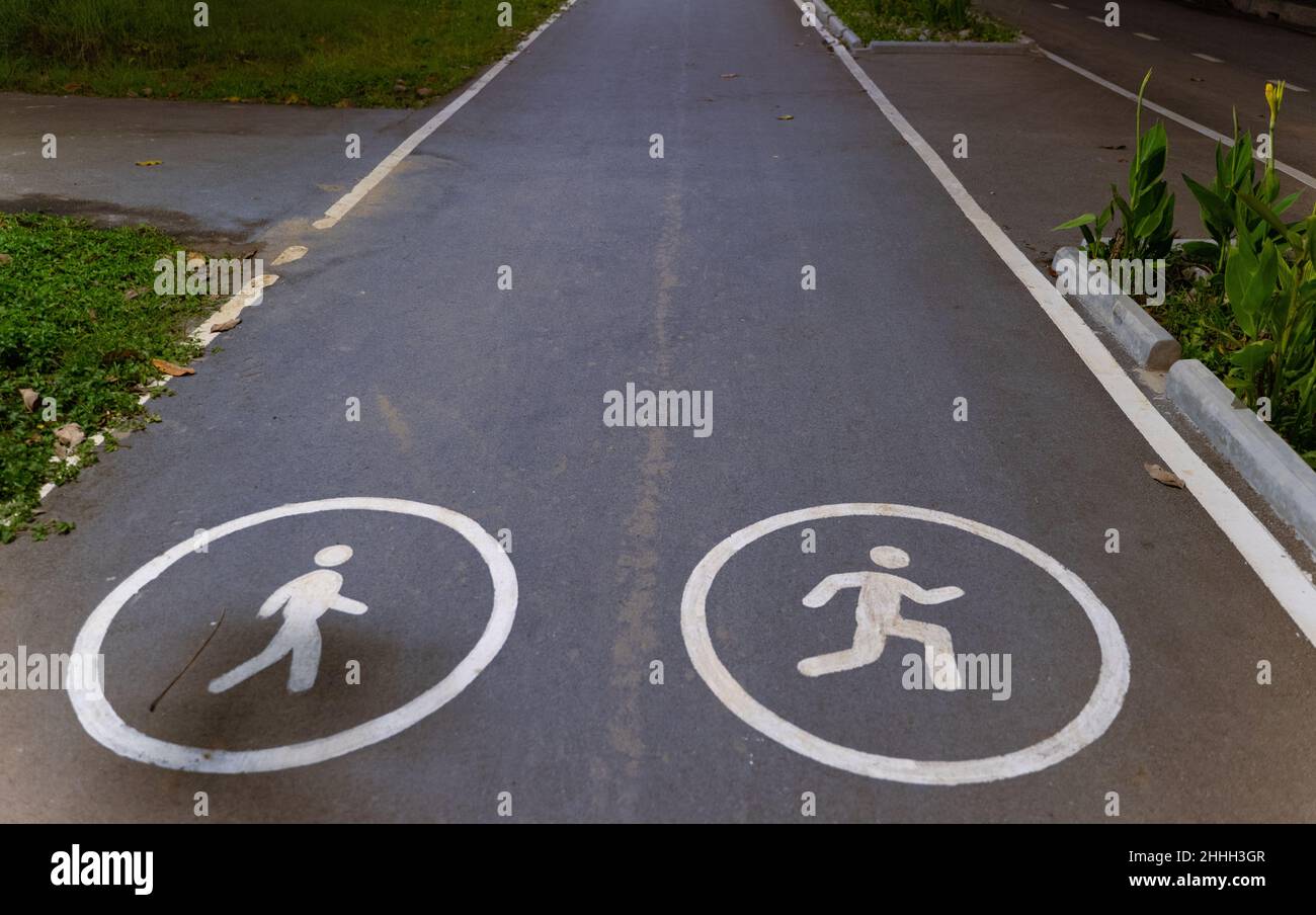 Running lane hi-res stock photography and images - Alamy