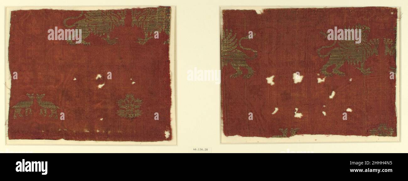 Textile with Griffin and Fawn Design 14th century Italian. Textile with ...